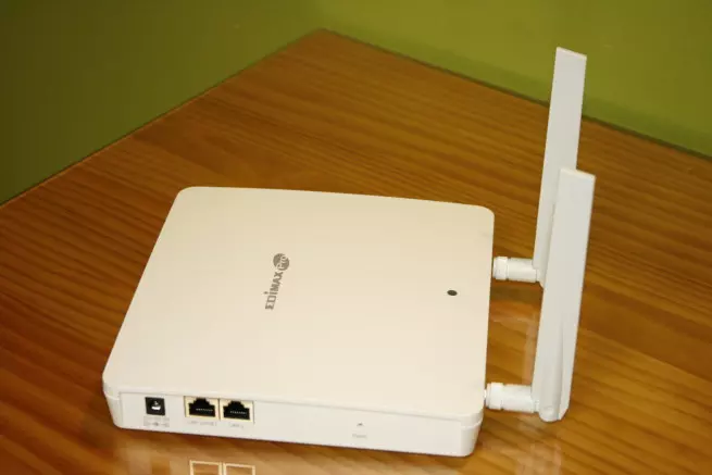 Edimax WAP1200: Wi-Fi AC1200 ئارقىلىق بۇ AP نى تەھلىل قىلىش 25527_27