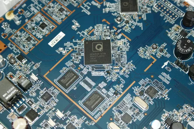 Edimax WAP1200 యొక్క ప్రధాన CPU మరియు RAM