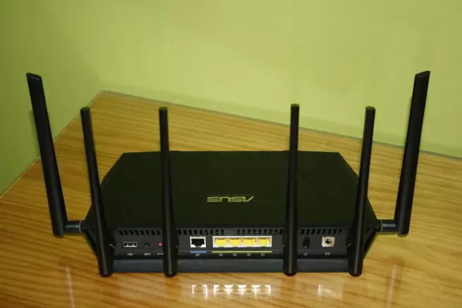 ASUS RT-AC3200: análise en profundidade deste router Wi-Fi AC3200 tribanda 25551_25