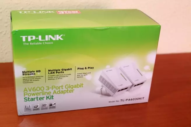 TP-LINK TL-PA6030KIT: Pagsusuri ng mga AV2 PLC na ito hanggang 600 Mbps 25559_2