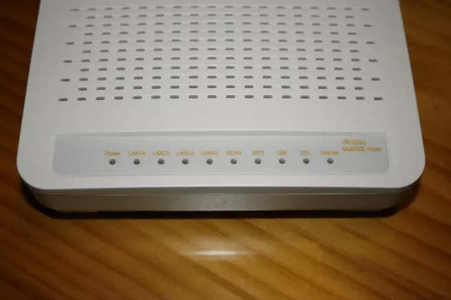 Comtrend VR-3032u: Nyochaa nke Jazztel VDSL rawụta nwere Wi-Fi N 25578_7