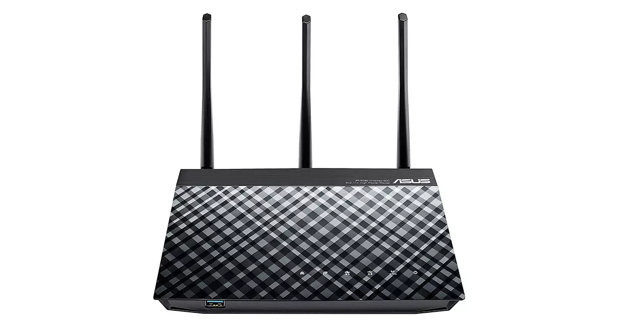 ASUS RT-N18U N600: Reviżjoni ta' dan ir-router newtrali b'portijiet Gigabit u USB 3.0 25584_1