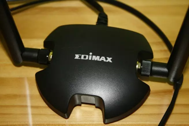 Edimax EW-7822PIC: PCI ਐਕਸਪ੍ਰੈਸ ਇੰਟਰਫੇਸ ਦੇ ਨਾਲ Wi-Fi AC1200 ਕਾਰਡ ਦੀ ਸਮੀਖਿਆ ਕਰੋ 25586_22