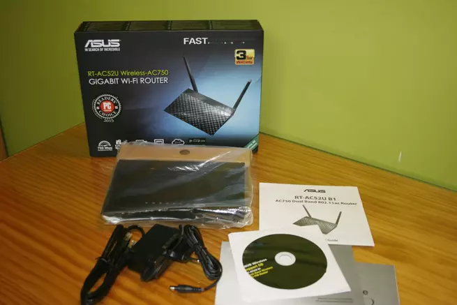 ASUS RT-AC52U B1 غیر جانبدار راؤٹر باکس کے مشمولات