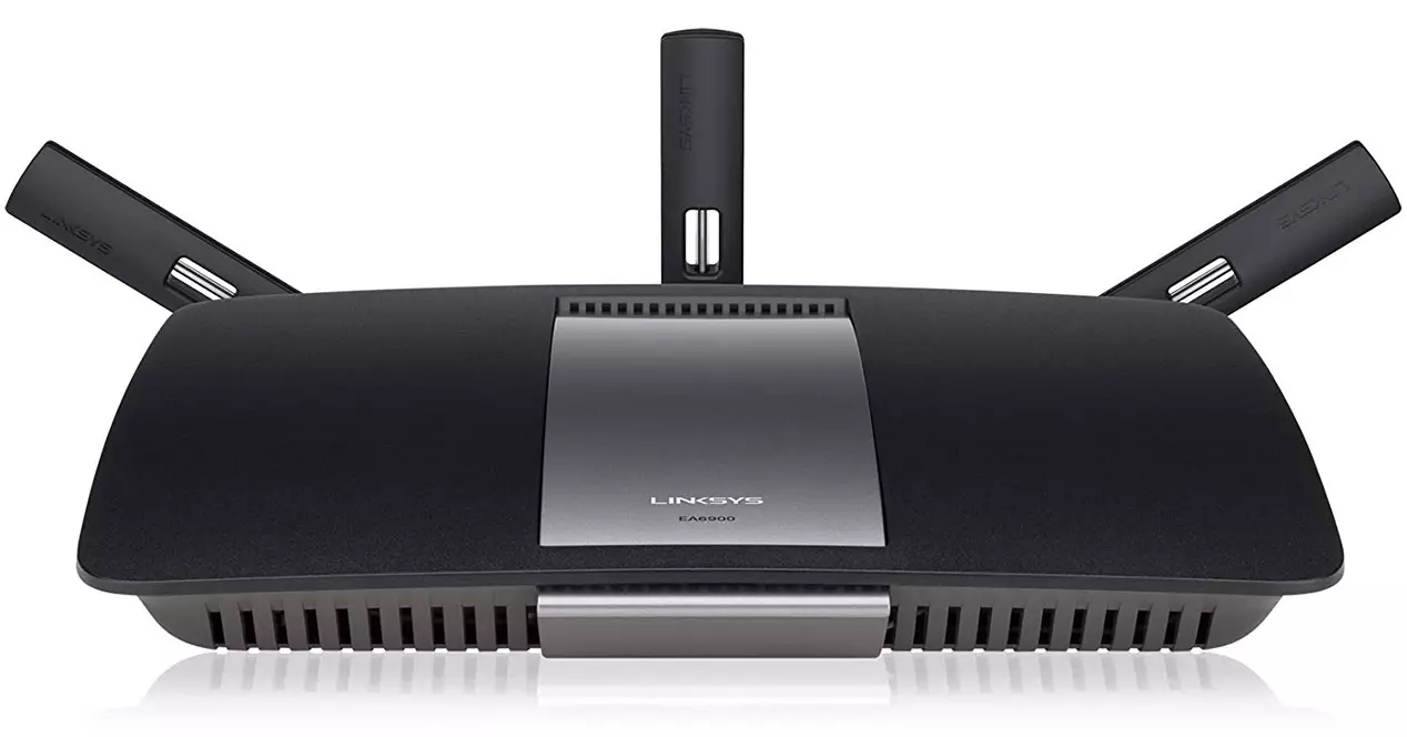 Linksys EA6900 AC1900: Famakafakana ity router tsy miandany Wi-Fi AC, Gigabit Ethernet ary USB 3.0