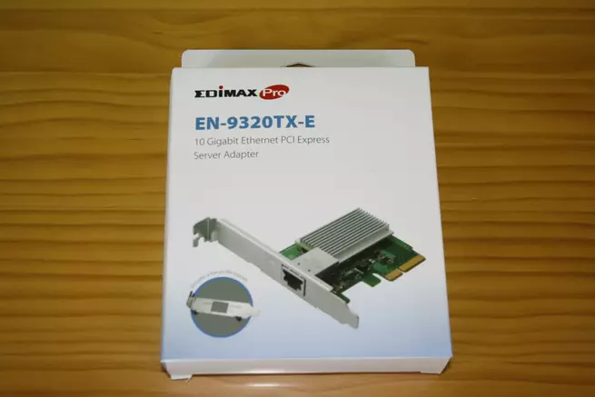 Edimax EN-9320TX-E نيٽ ورڪ ڪارڊ باڪس جي سامهون