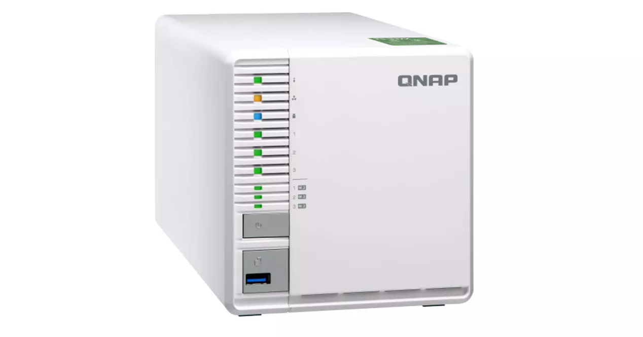 QNAP TS-332X: revizuire a NAS cu 3 locuri, 3 sloturi M.2 SATA și SFP+