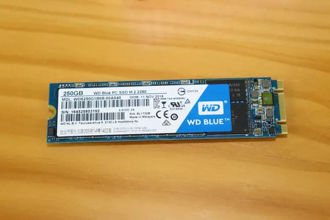 WD Blue M.2 SATA SSD maka ntinye na sava QNAP TS-332X NAS