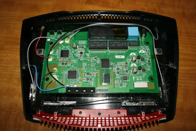 Edimax Gemini RG21S: ການວິເຄາະຂອງ router Wi-Fi AC2600 ນີ້ດ້ວຍ Mesh 25704_31