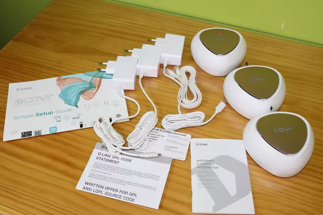 Sadržaj kutije D-Link COVR-C1203 Mesh Wi-Fi sustava