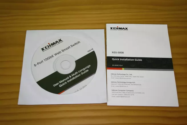 Edimax XGS-5008 10G スイッチ CD およびドキュメント