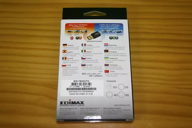Tył pudełka adaptera Wi-Fi Edimax EW-7822UTC
