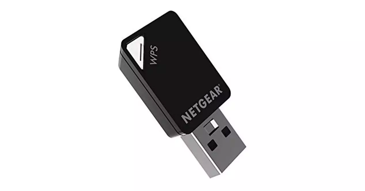 NETGEAR A6100: קליין AC600 Wi-Fi קאַרד איבערבליק
