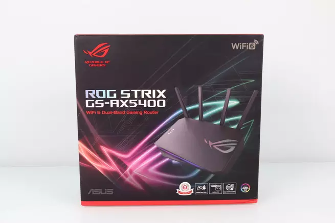 ASUS ROG STRIX GS-AX5400 kaulinan kotak router hareup