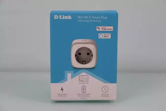 D-Link DSP-W218 Smart Plug Housing Front