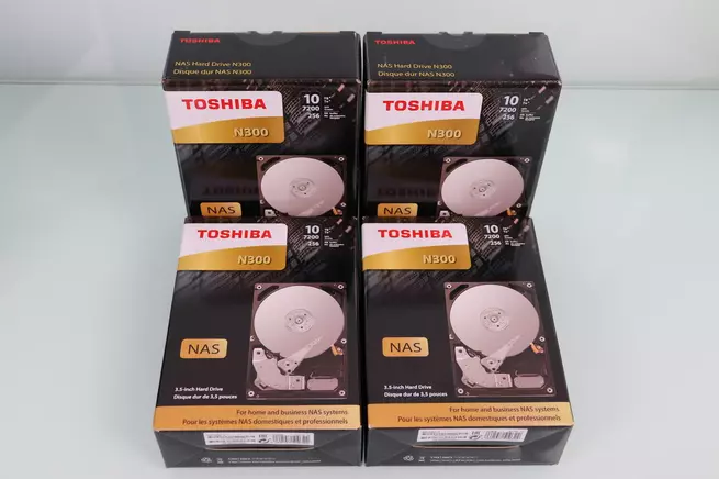 10TB Toshiba N300 3.5'' Hard Drives don QNAP TVS-h1288X