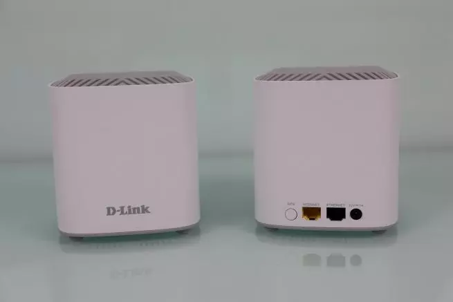 ລະບົບຕາຫນ່າງ WiFi ກັບ WiFi 6 D-Link COVR-X1862 ໃນລາຍລະອຽດ