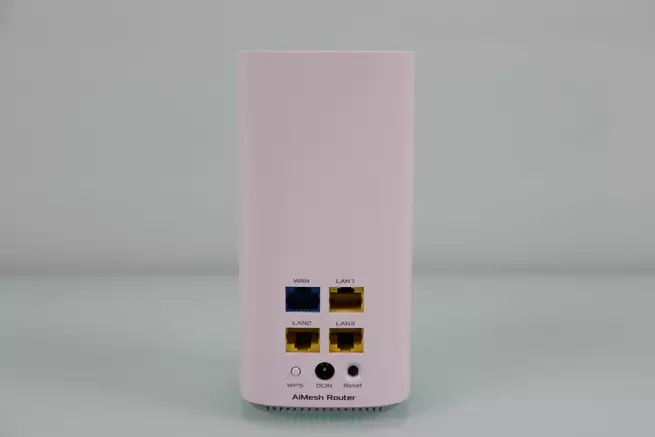 ASUS ZenWiFi AC Mini CD6 торлы WiFi жүйелік маршрутизаторының егжей-тегжейлі артқы көрінісі