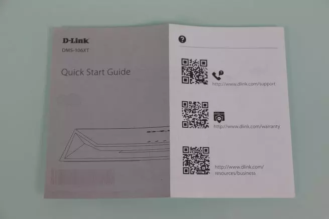 D-Link DMS-106XT Multigigabit Switch Quick Installation Guide