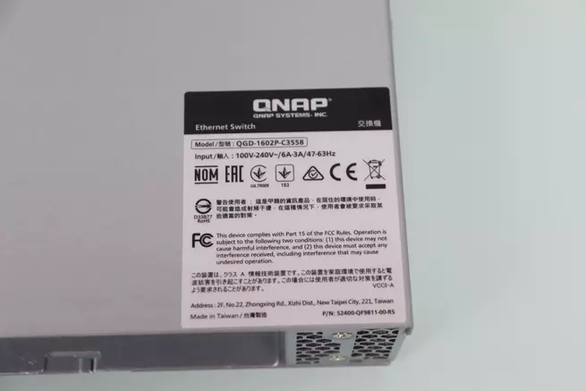 QNAP QGD-1602P Specyfikacje i certyfikaty elektryczne