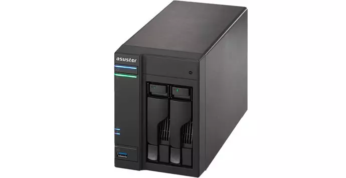 ASUSTOR NAS na-ewepụta Linux Center