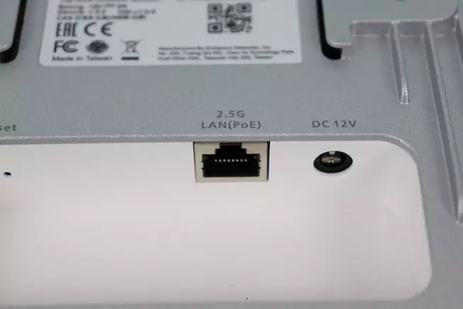 EnGenius ECW230 2.5G Multigigabit Port nga adunay PoE