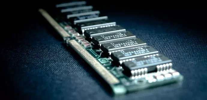 ram memory ROW HAMMER