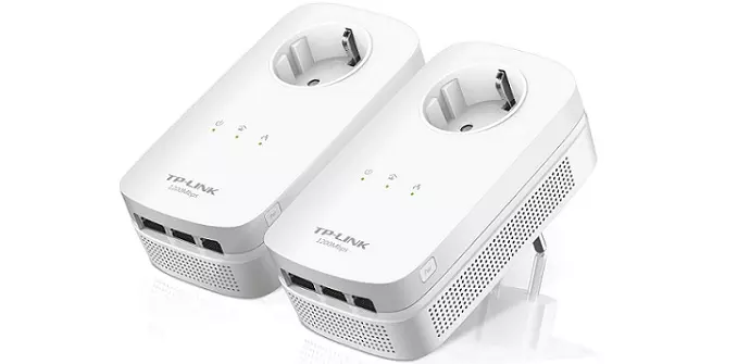 TP-LINK TL-PA8030P: เราวิเคราะห์อุปกรณ์ PLC เหล่านี้ด้วยความเร็วสูงสุด 1,200 Mbps และพอร์ตเครือข่ายสามพอร์ต 8669_1