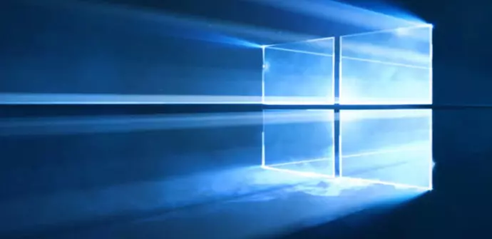 Izaziso zokugqitha ukuqalisa kwakhona Windows 10 ngohlaziyo